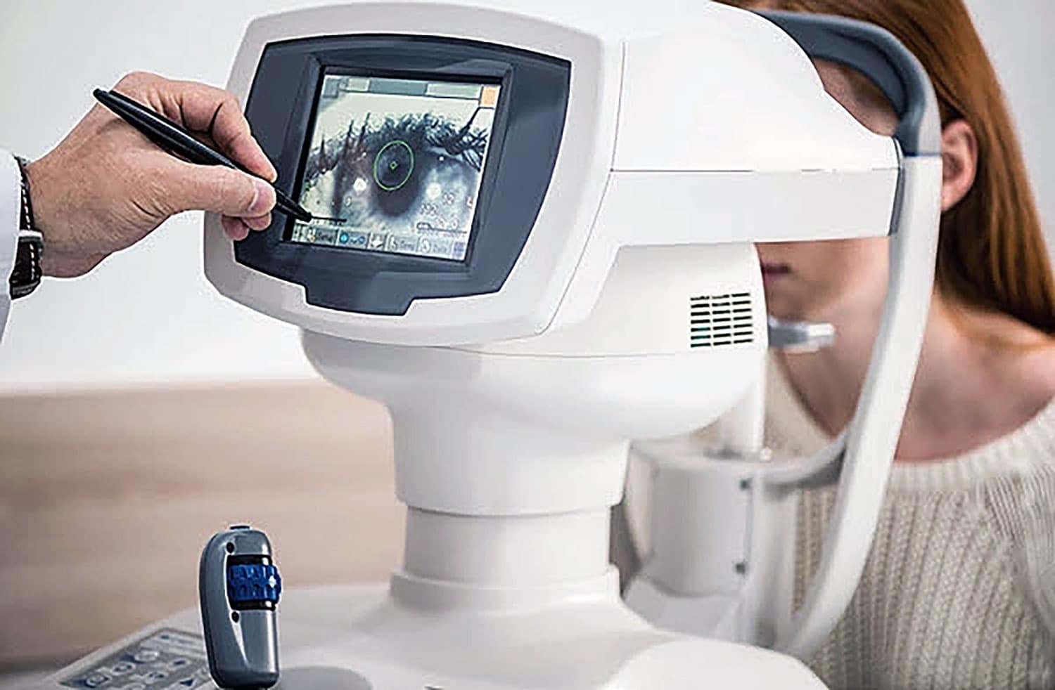 Fuchs’ Corneal Dystrophy: Causes, Symptoms, Treatment